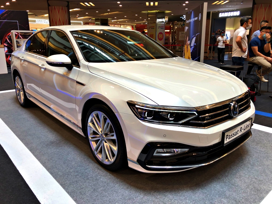Volkswagen Passat R-Line Yang Lebih Sporty Kini Dibuka Tempahan, Harga ...