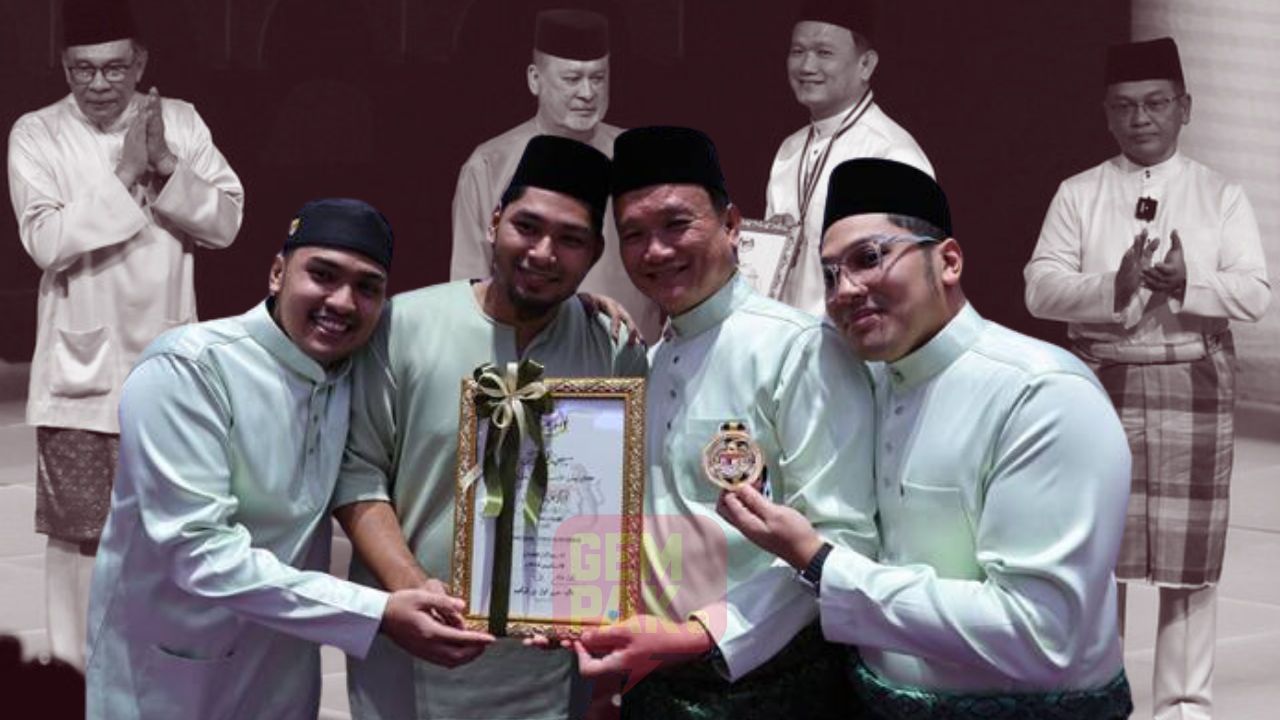 Uncle Mike Terima Anugerah Maulidur Rasul - "Sukar Untuk Saya Gambarkan Perasaan Ini" | Gempak