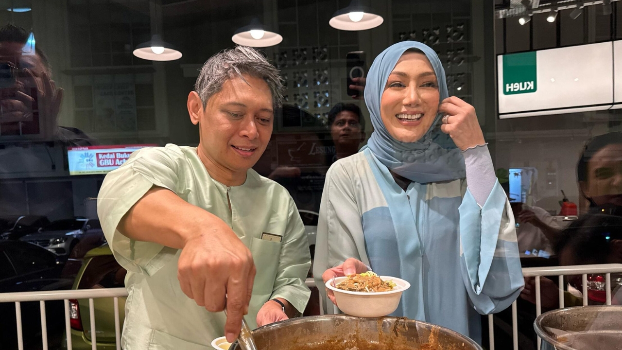 10 Tahun Jadi Ibu Tunggal, Erra Fazira & Mr E Nikah 12 Disember Ini ...