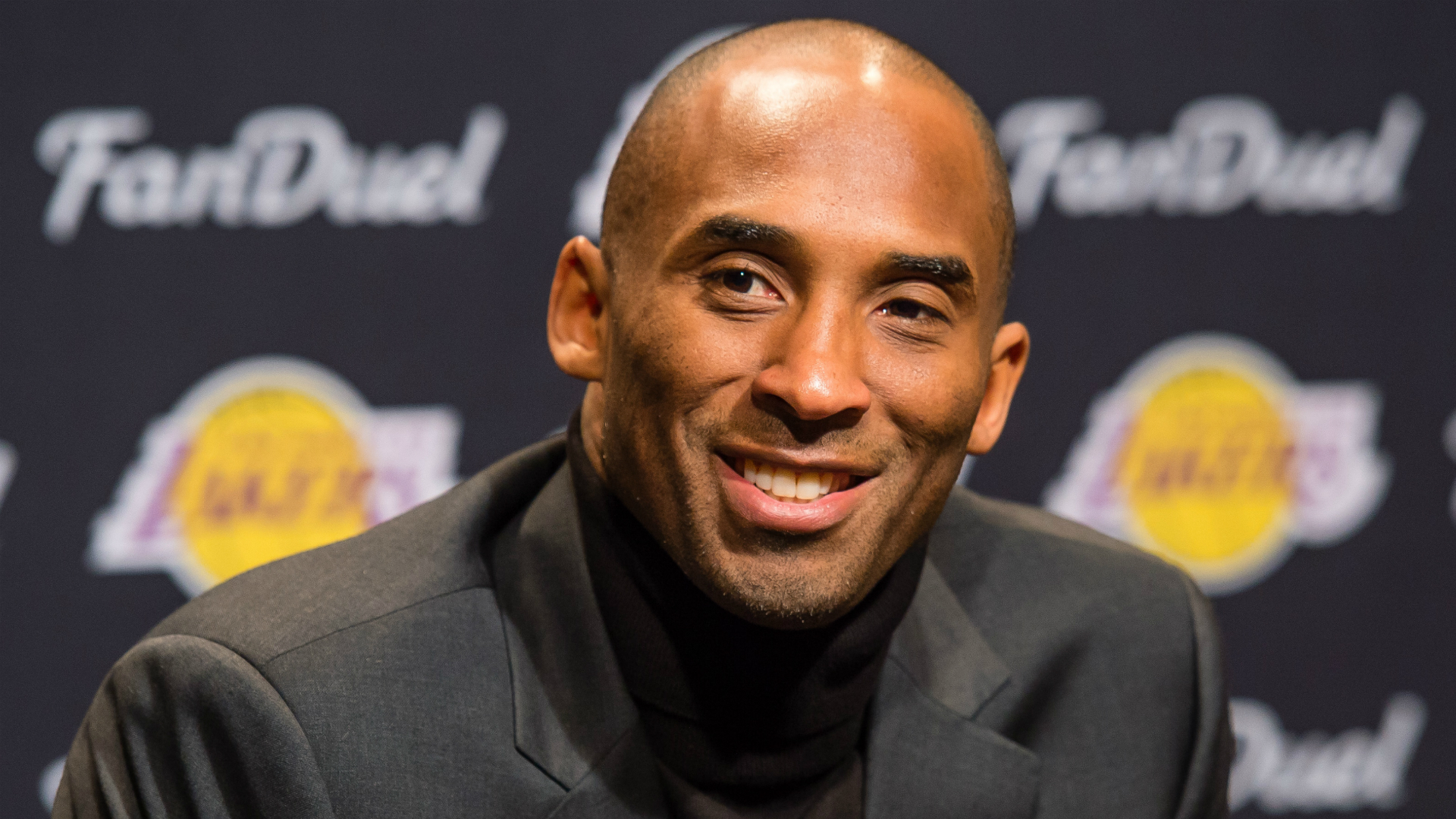Tom Brady pays tribute to 'superhero' Kobe Bryant | Stadium Astro English