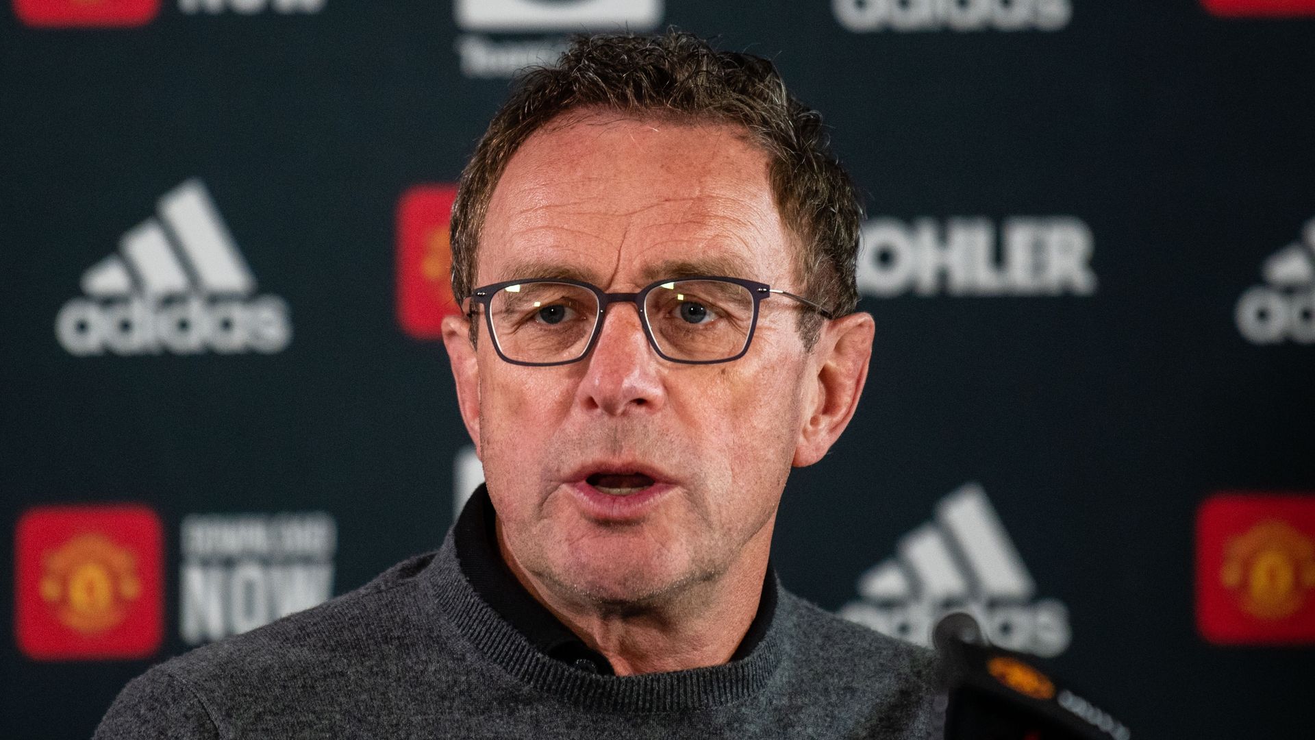 Rangnick defends 'great club' Man Utd following Van Gaal jibe | Stadium ...