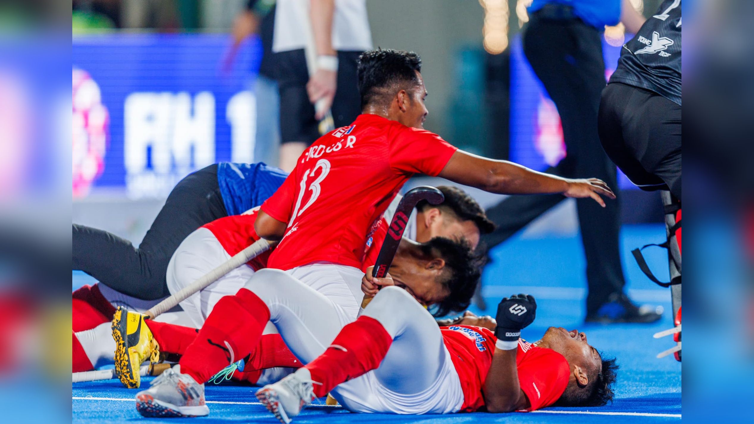 Skuad Hoki 5s Malaysia hanya selangkah lagi untuk bergelar juara dunia ...