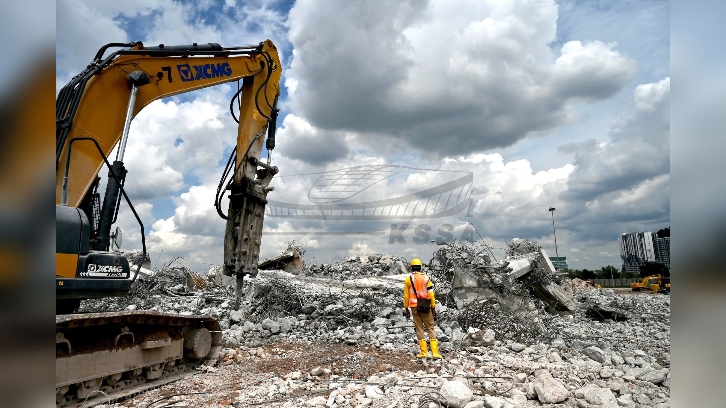 TERKINI: Runtuh sepenuhnya, Stadium Shah Alam hanya tinggal sejarah ...