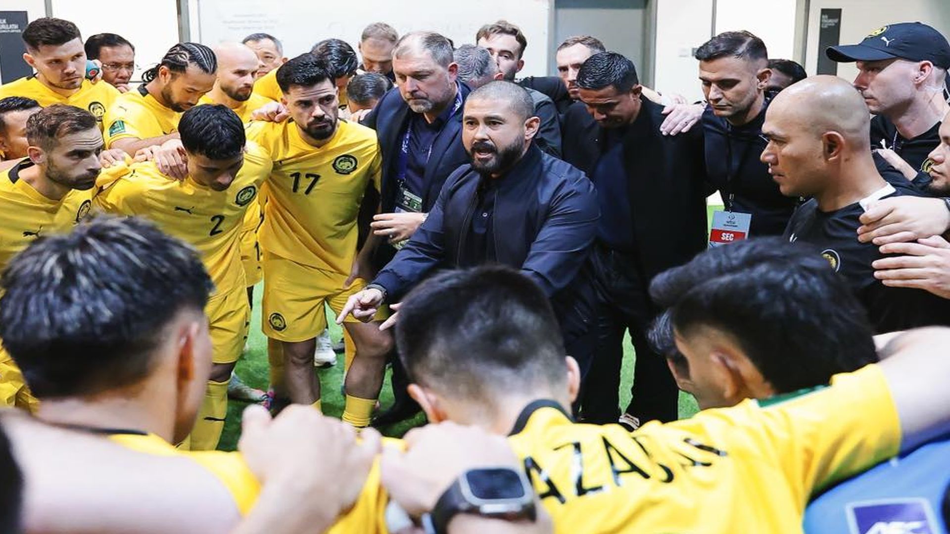 Ini ucapan TMJ dalam bilik persalinan Harimau Malaya bikin meremang ...