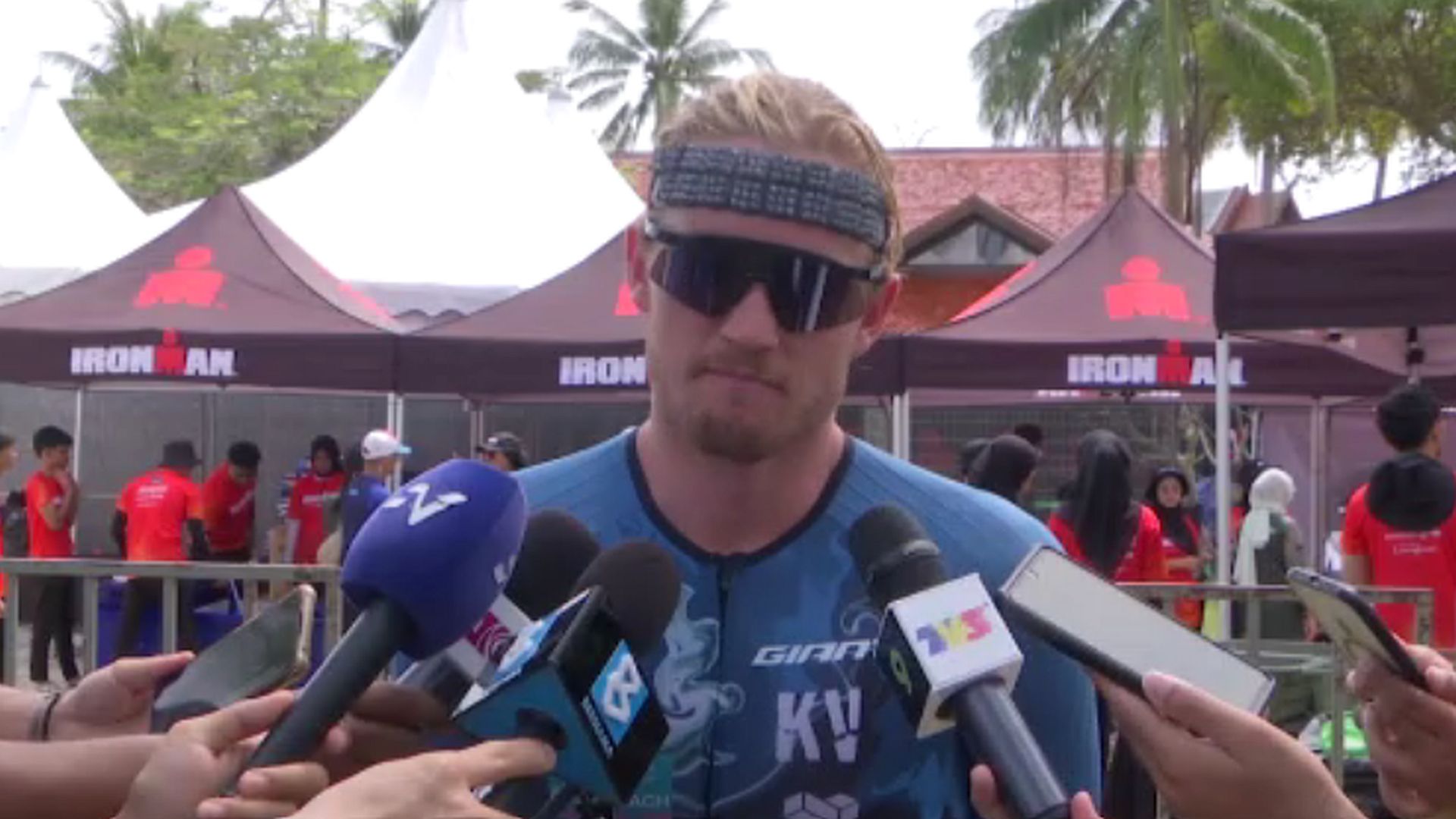 Josh Ferris, Julie Derron ungguli Ironman 70.3 di Pulau Langkawi ...