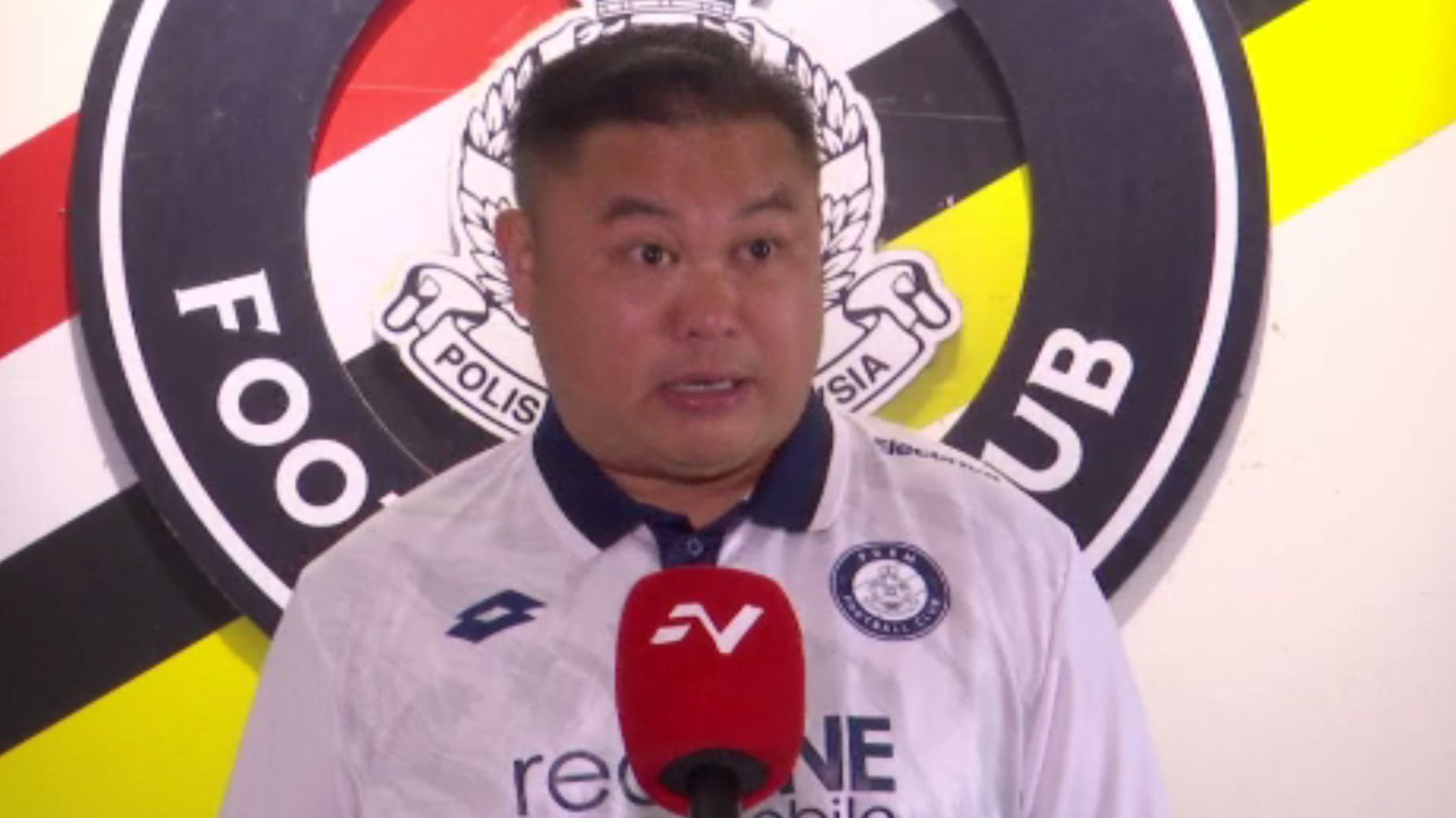 Ikhlas daripada hati harap ada sesuatu, reaksi jurulatih PDRM mengalir ...